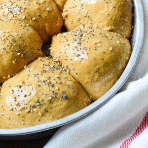 Anadama Rolls - Garlic & Zest