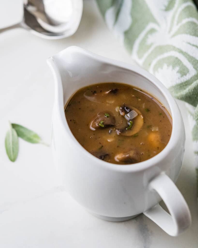 Velvety Mushroom Gravy Recipe - Garlic & Zest