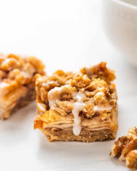 Cinnamon Walnut Apple Bars - Garlic & Zest