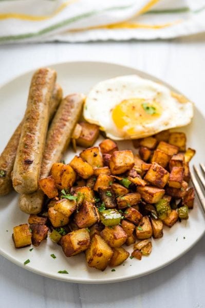 How To Make Diner-Style Crispy Skillet Fried Breakfast Potatoes ...