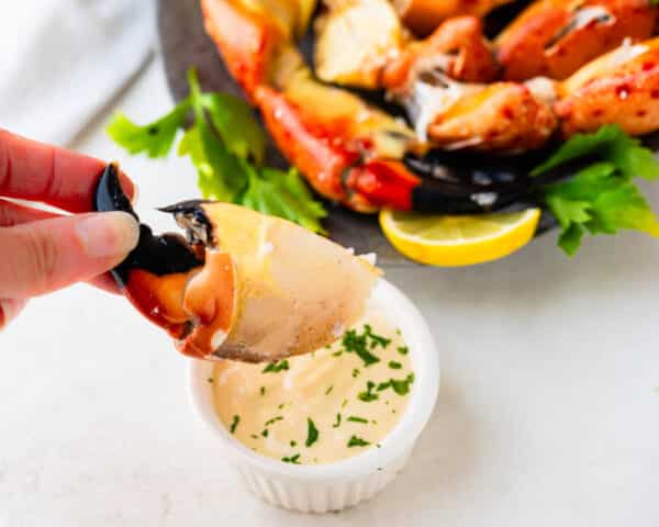 Florida Stone Crab Claws with Mustard Sauce - Garlic & Zest