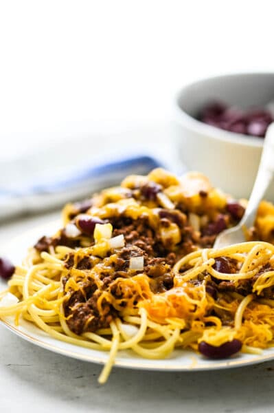 Classic Cincinnati Chili - Garlic & Zest