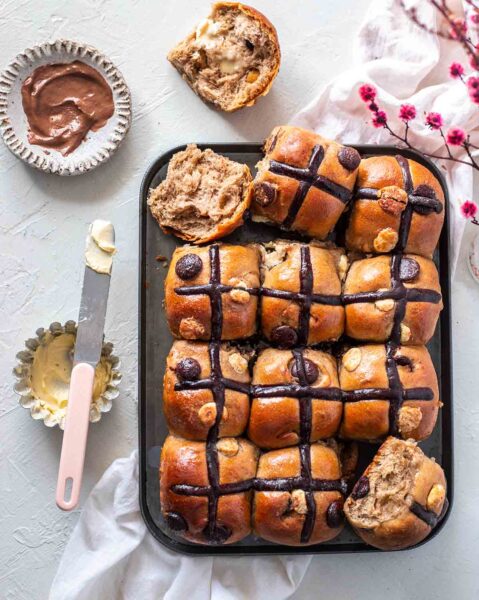 110 Easter Breads, Pastries and Treats for Brunch - Garlic & Zest