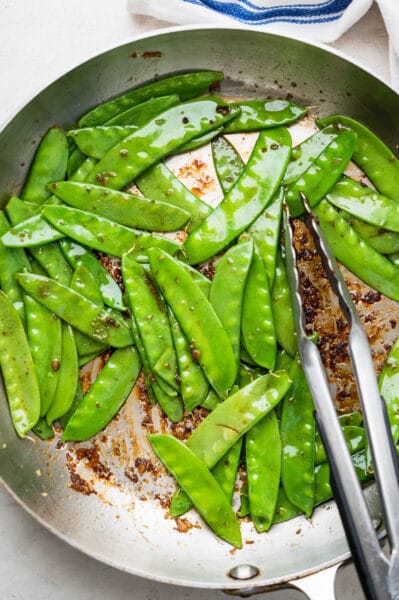 Snow Peas with Garlic & Ginger - Garlic & Zest