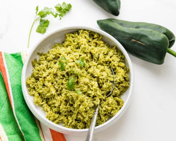 How To Make Green Rice (Arroz Verde) - Garlic & Zest