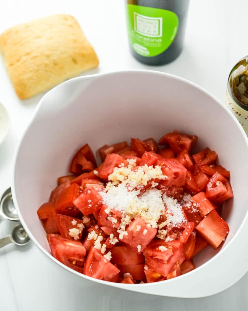 Spanish Salmorejo Recipe (Cold Tomato Soup) - Garlic & Zest