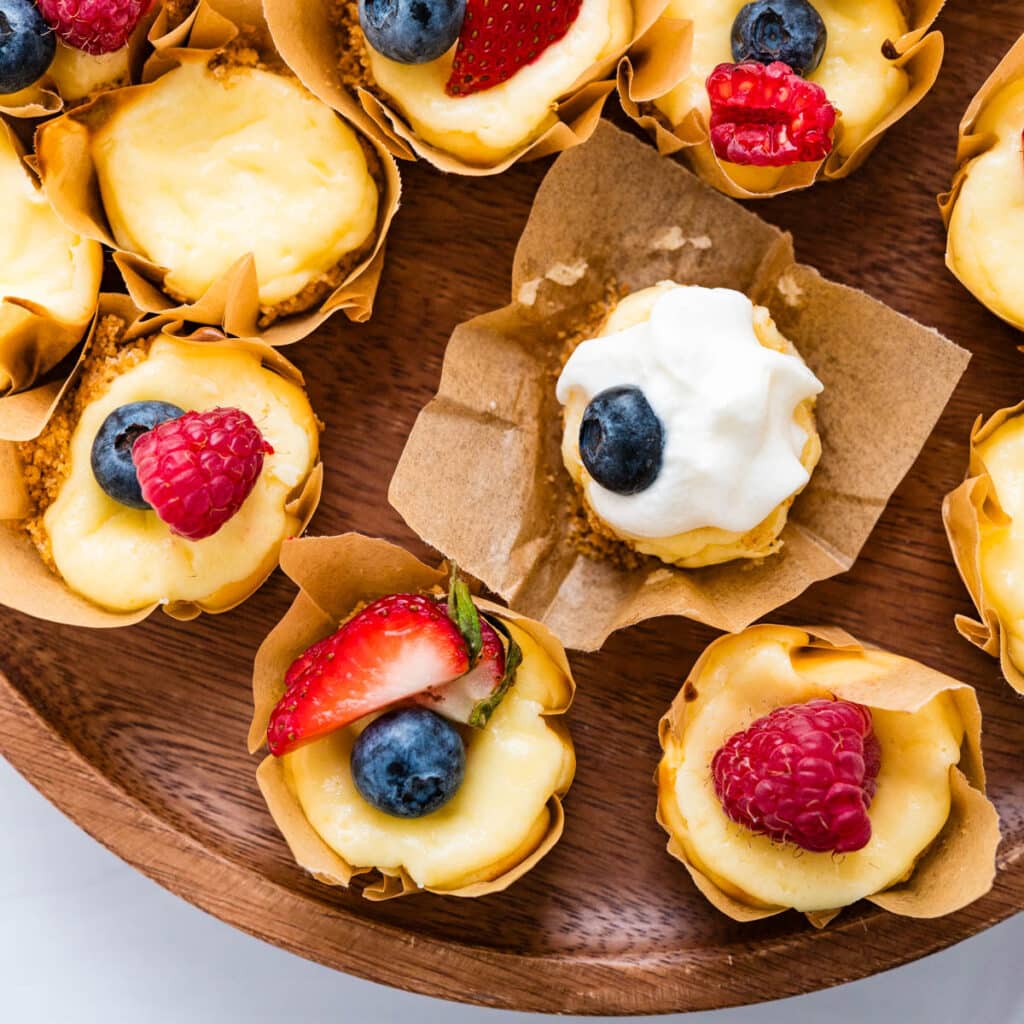 Mini Cheesecake Bites (Easy Bite-Size Cheesecake Recipe) - Garlic & Zest